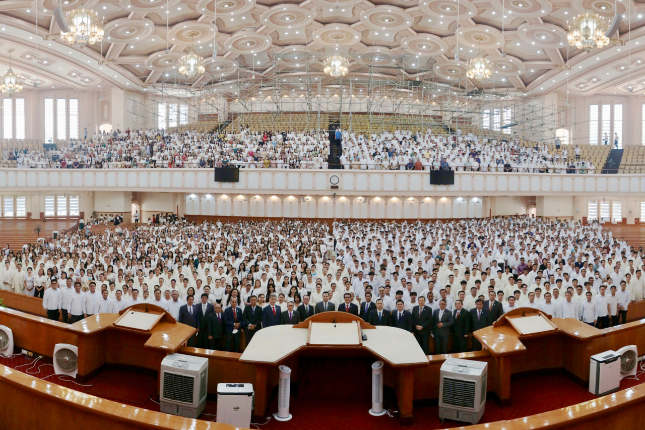 520 inducted as Church officers in Manila